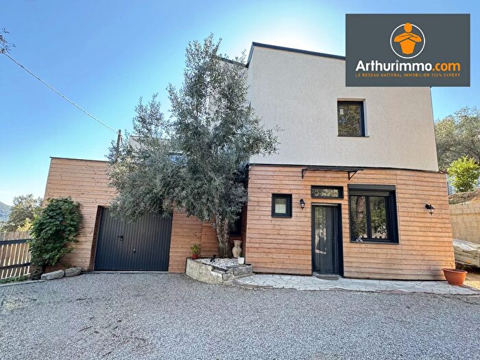 Santa-Maria-Siché : Maison 4 pièces à vendre