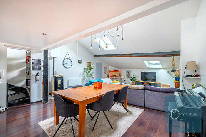 Appartement à vendre - Villefranche-sur-Saône, Centre-ville - 4 pièces - 3 chambres