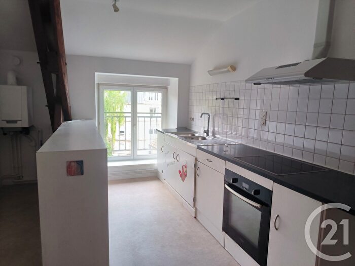 Appartement 2 pièces à Neufchâteau, à louer