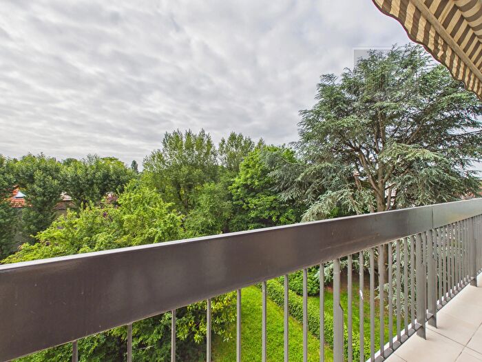 Appartement 3 pièces à vendre à Verrières-le-Buisson, Centre-ville
