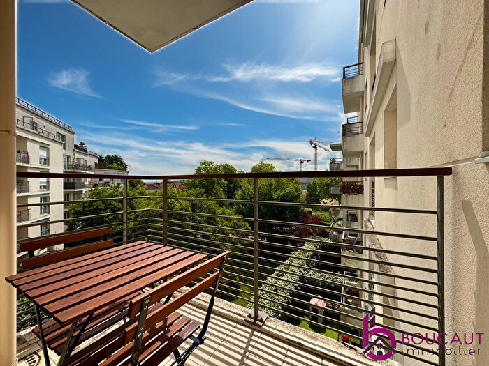 Appartement 1 pièce à Le Plessis-Robinson, Centre commercial, à vendre