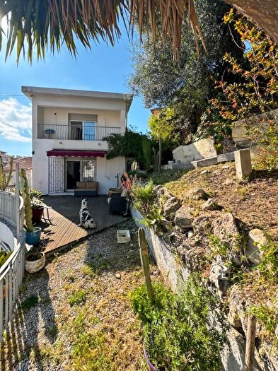 Maison 4 pièces à Nice, Saint-Sylvestre, à vendre