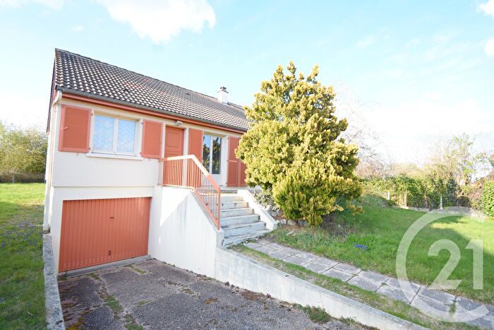 Maison à louer - Bellerive-sur-Allier - 3 pièces - 2 chambres