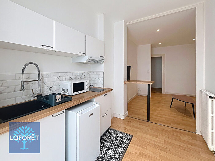 Fougères, Paron, Orières, Ecartelée, Bonabry - Appartement 3 pièces à louer
