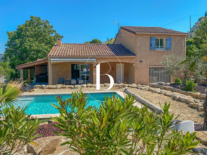 Maison 5 pièces à vendre à Salavas