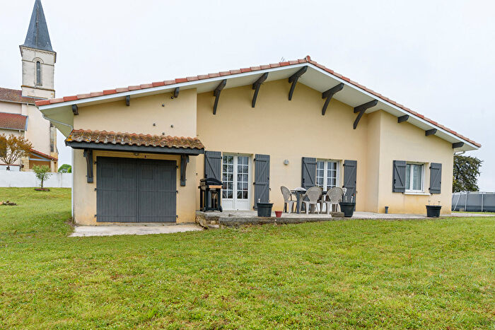 Maison à vendre - Hagetmau - 5 pièces - 4 chambres