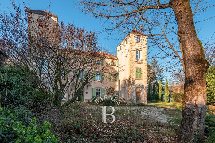 Maison à vendre - Vernaison - 14 pièces - 9 chambres