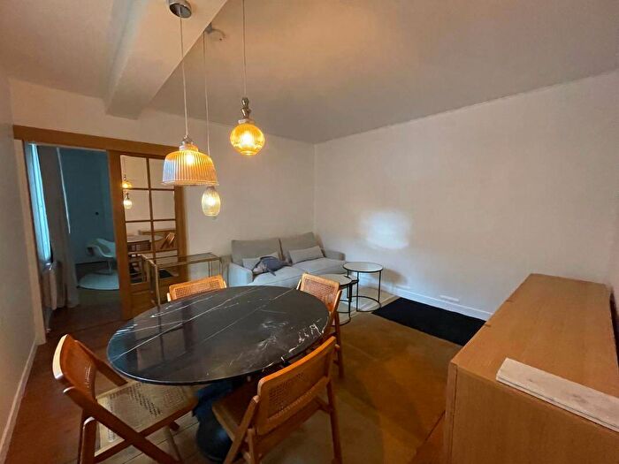 Appartement à louer - Centre Ville-Cathédrale-Marché-Grande Île-Clos Godet, Meaux - 2 pièces - 1 chambre