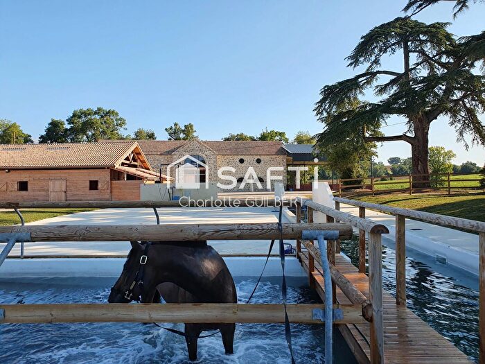 Maison à vendre - Saint-Vincent-de-Lamontjoie - 6 pièces - 4 chambres