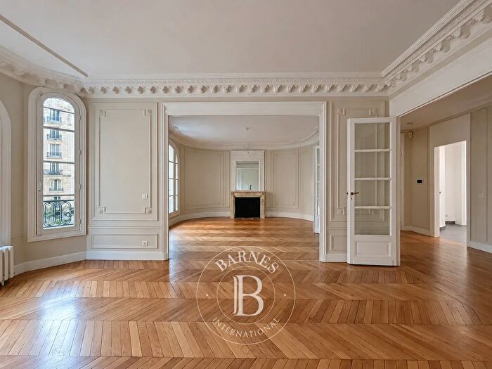 Appartement 6 pièces à louer à Neuilly-sur-Seine, Plaine des Sablons