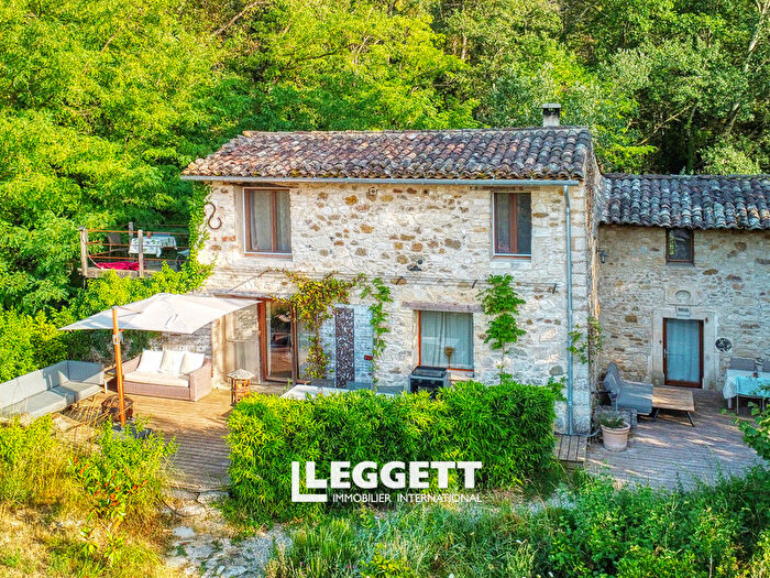 Maison à vendre - Rustrel - 8 pièces - 6 chambres