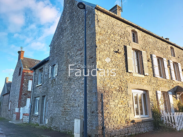 Maison à vendre - Montmartin-sur-Mer - 2 pièces - 2 chambres