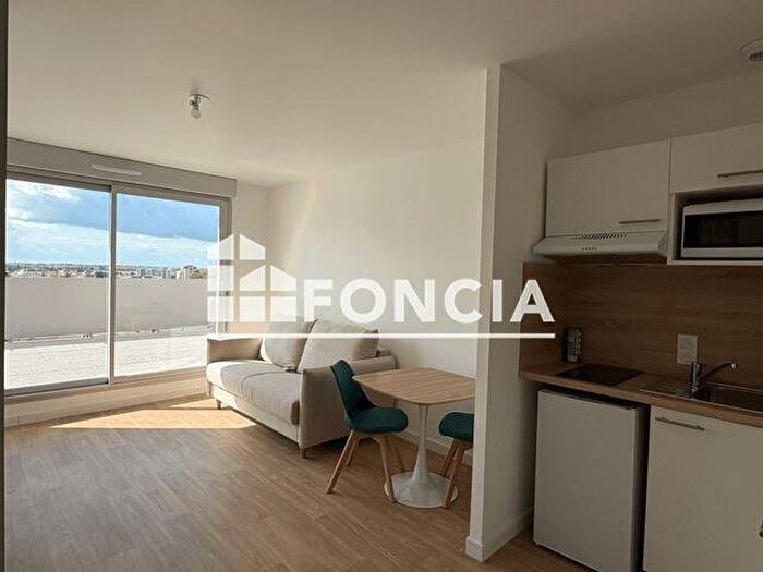 Appartement à louer - Fiacre-Chenault, Orléans - 1 pièce