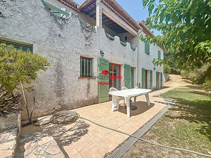 Maison à vendre - Pignans - 8 pièces - 5 chambres