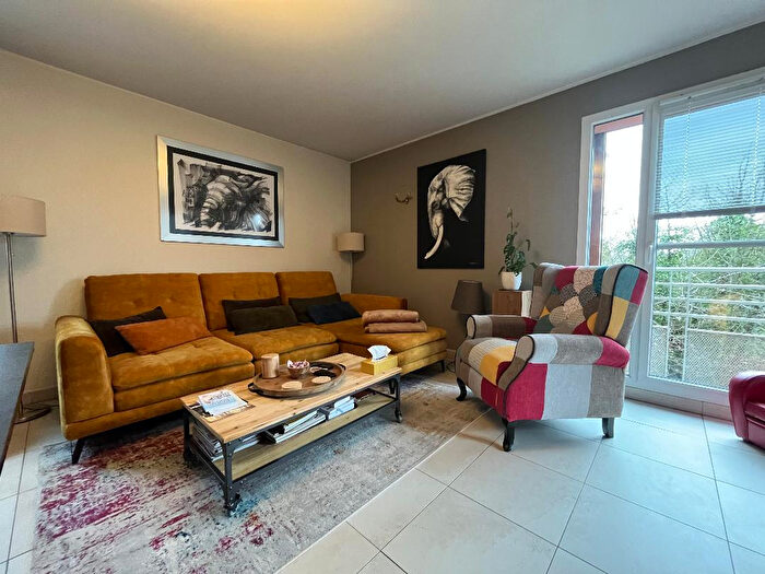 Appartement à vendre - Terville - 5 pièces - 2 chambres