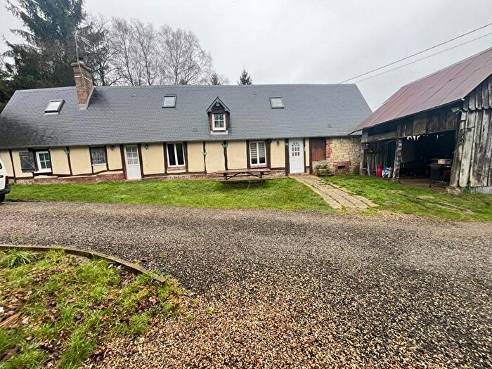Maison 6 pièces à vendre à Dampierre-en-Bray