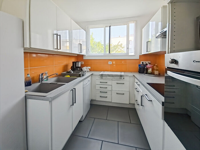 Appartement 4 pièces à Villenave-d'Ornon, Le Pont de la Maye, Canteloup, Madère, Le Béquet, à vendre