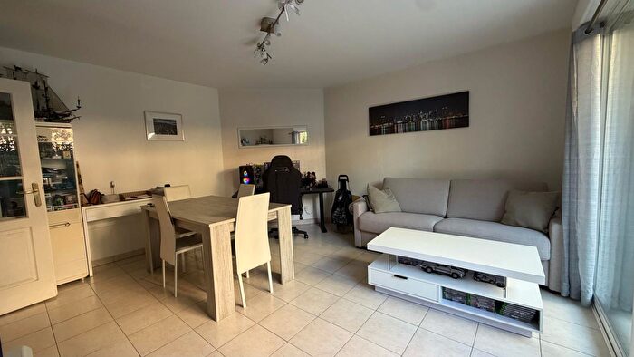 Appartement 2 pièces à Cagnes-sur-Mer, Centre-ville, à vendre