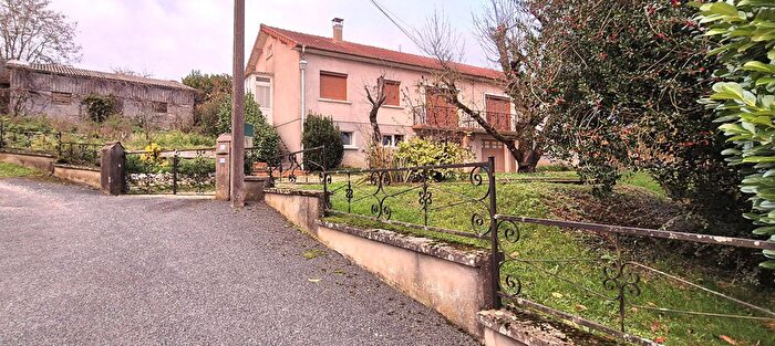 Maison à vendre - Saint-Dizier - 9 pièces - 4 chambres