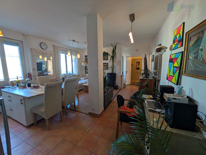 Villeurbanne, Grand Clément : Appartement 3 pièces à vendre