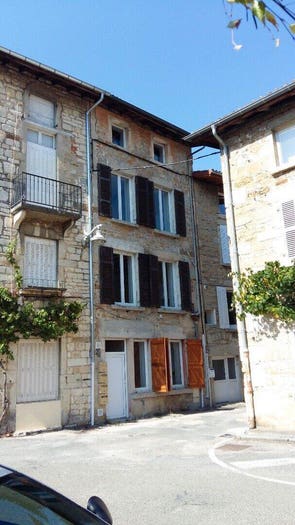 Appartement 1 pièce à Jujurieux, à louer