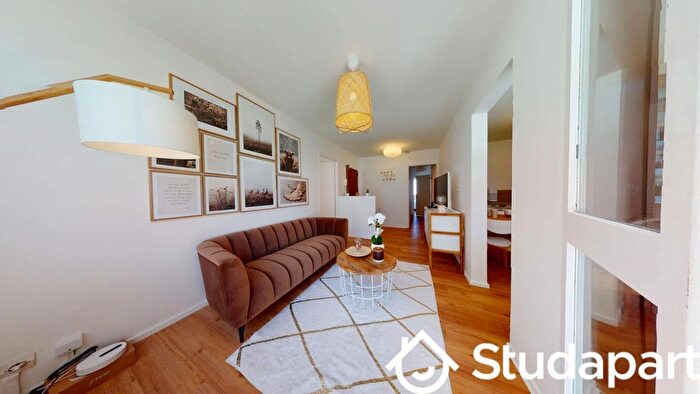 Appartement à louer - La Villette, Lyon ème arrondissement - 1 pièce - 1 chambre