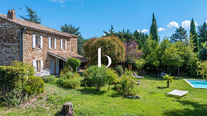 Maison à vendre - Uzès - 7 pièces - 5 chambres