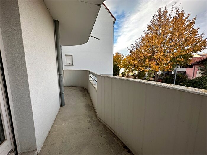 Village-Neuf - Appartement 2 pièces à louer