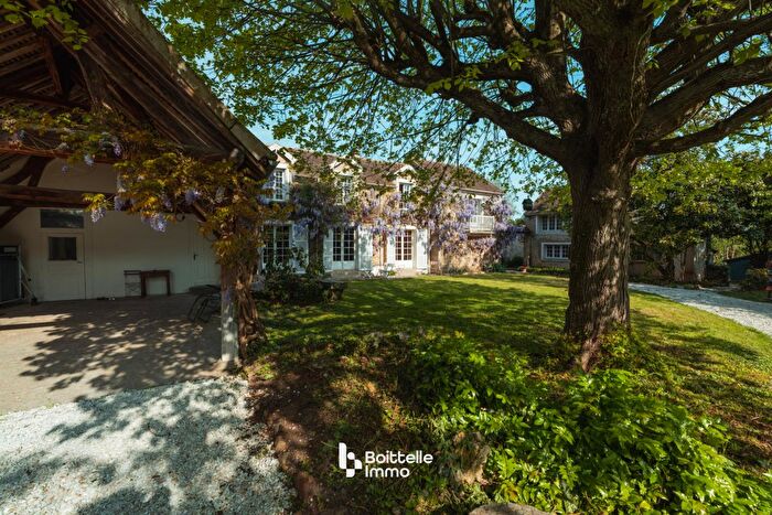 Dammarie-les-Lys, Château Gaillard, Roles, Justice - Maison 10 pièces à vendre