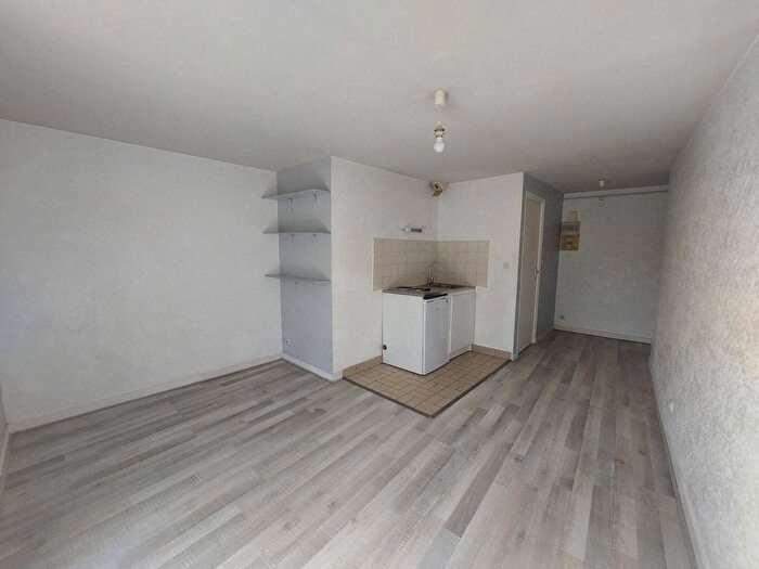 Appartement à louer - Hauts de Saint Aubin, Angers - 1 pièce