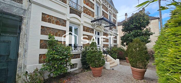 Maison 11 pièces à vendre à Château-Thierry, Centre-ville