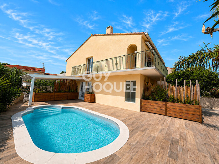 Maison 6 pièces à vendre à Saint-Cyprien, Village, Zone dActivité