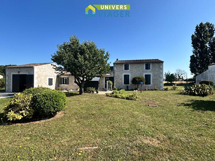 Maison à vendre - Gémozac - 6 pièces - 4 chambres