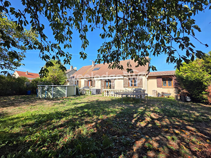Maison 6 pièces à Bailleau-le-Pin, à vendre