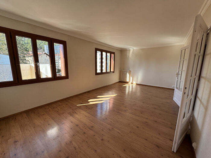 Appartement à louer - Gap, Gap ville - 4 pièces - 3 chambres