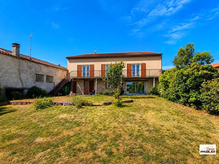 Asnières-sur-Nouère - Maison 4 pièces à vendre