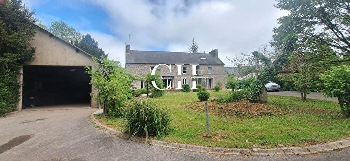 Saint-Jacut-du-Mené - Maison 7 pièces à vendre