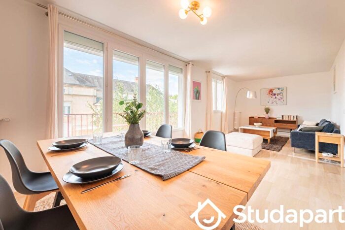 Appartement à louer - Centre Ville-Cathédrale, Évreux - 1 pièce - 2 chambres