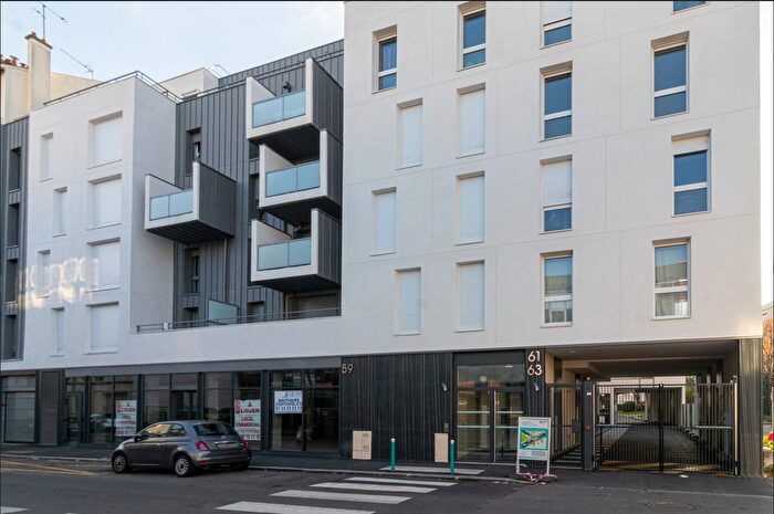 Appartement à louer - Centre Ville, Gentilly - 3 pièces - 3 chambres