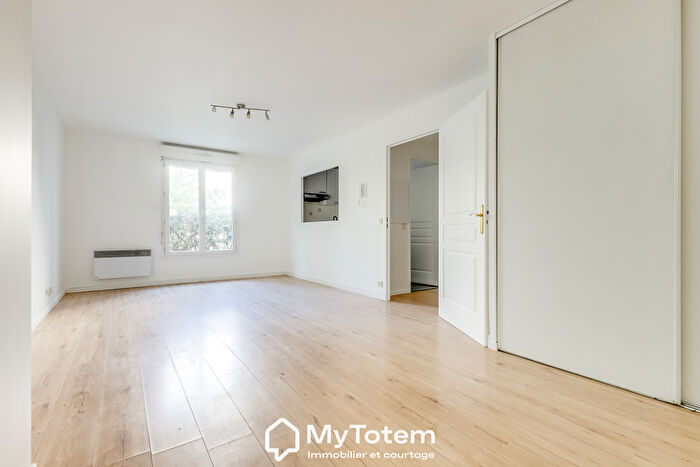 Appartement 2 pièces à Paris 19ème, Danube, à vendre