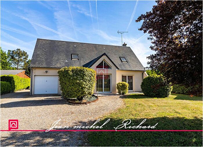 Maison à vendre - Châtillon-sur-Cher - 7 pièces - 5 chambres