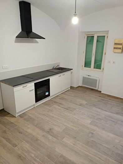 Grans : Maison 3 pièces à louer