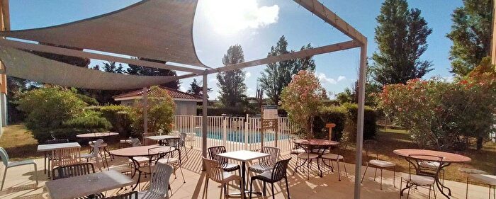 Appartement à louer - La Reille-Grazailles-Hauts de Grazailles-Pierre Blanche-Berthelot, Carcassonne - 2 pièces - 1 chambre