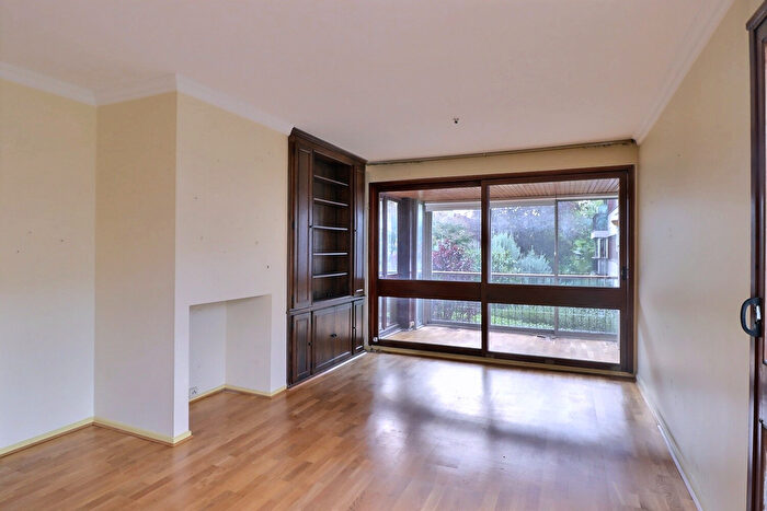 Appartement à vendre - Fontenay-le-Fleury, Plaine - 5 pièces - 4 chambres