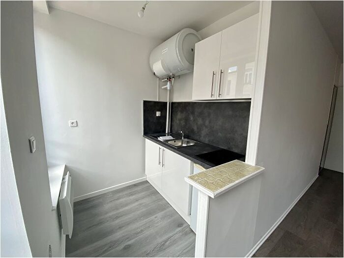 Appartement à louer - Lille, Centre-ville, Euralille - 2 pièces - 1 chambre