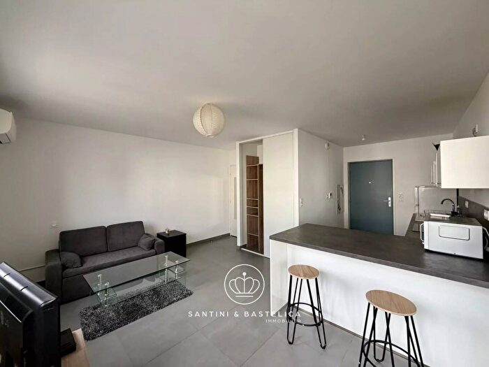 Appartement à louer - Maréchal Juin, Ajaccio - 1 pièce