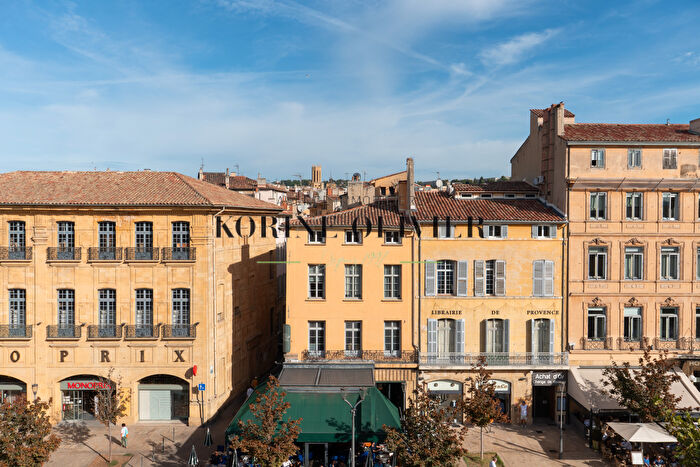 Appartement 4 pièces à Aix-en-Provence, Centre-ville, à vendre