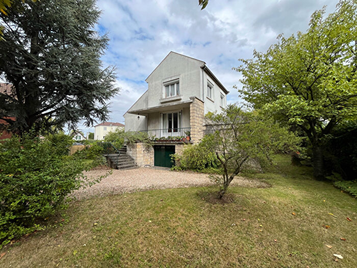 Maison à vendre - La Celle-Saint-Cloud, La Chataigneraie - 6 pièces - 4 chambres