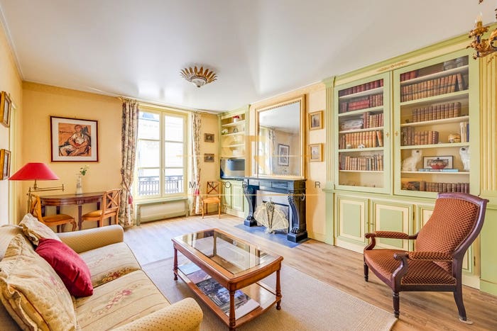 Appartement 2 pièces à Paris 1er, Palais Royal, à vendre