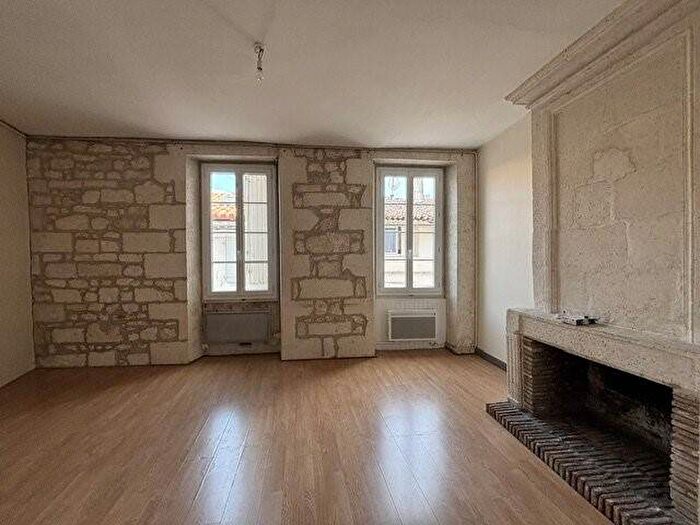Saint Ausone-Saint Martin-Saint Gelais, Angoulême - Appartement 1 pièce à louer